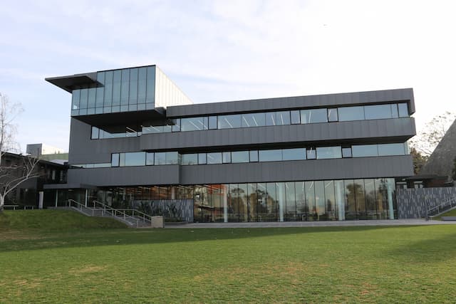 Virtual Tours | Explore our school from home | Carey Baptist Grammar…